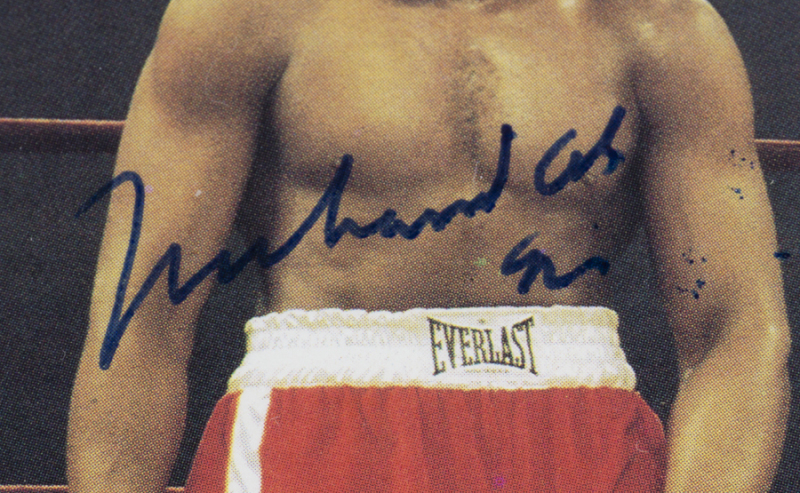 MUHAMMAD ALI SIGNED AW TRADING CARD PSA 10